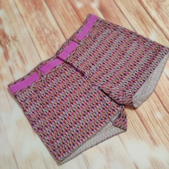 Athleta | Shorts | Athleta Bright Bold Op Art Zig Zag Shorts 4 | Poshmark